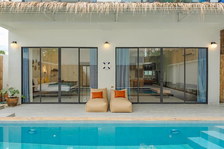 4 Bed Pool Villa Next To Local Market - Kata Beach