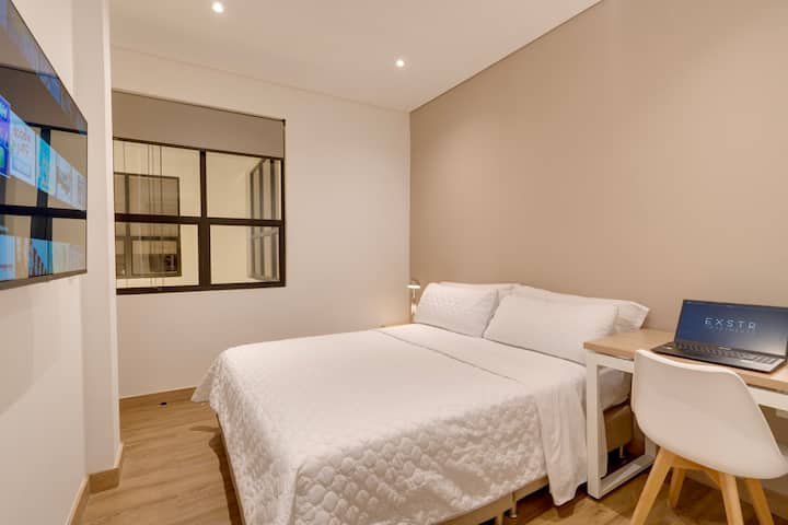 M303 | Nice Quiet Room | River Boulevard | Aircon - Cali