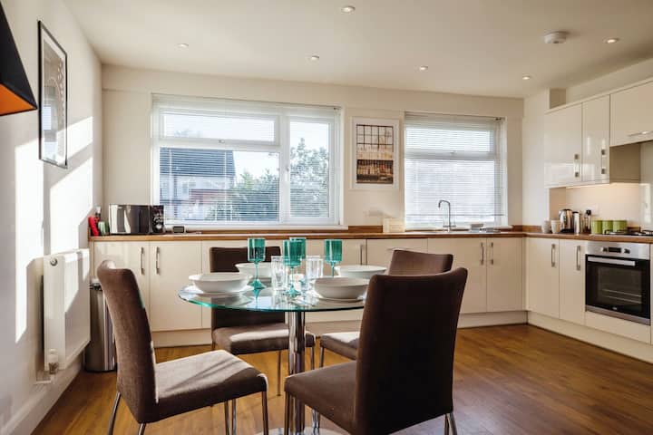 Bright, Spacious 2-bed In Lee - Greenwich