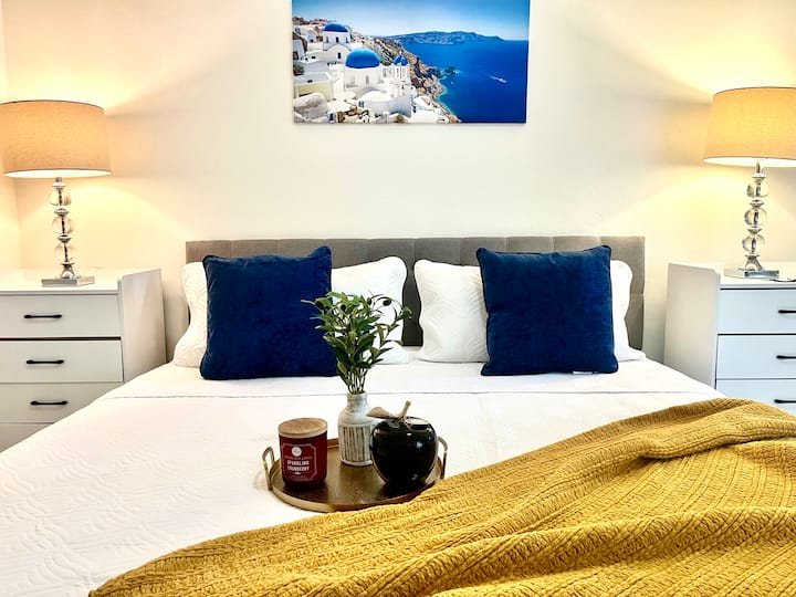 King Bed| Coffee | Neighborhood Walk Friendly - San Diego, CA