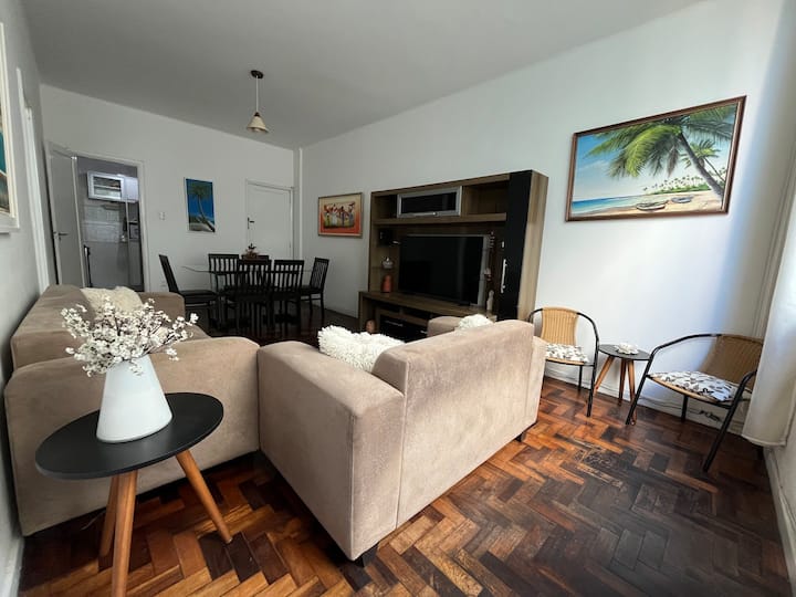 Apartamento Em Frente A Praia Em Ondina - Rio Vermelho