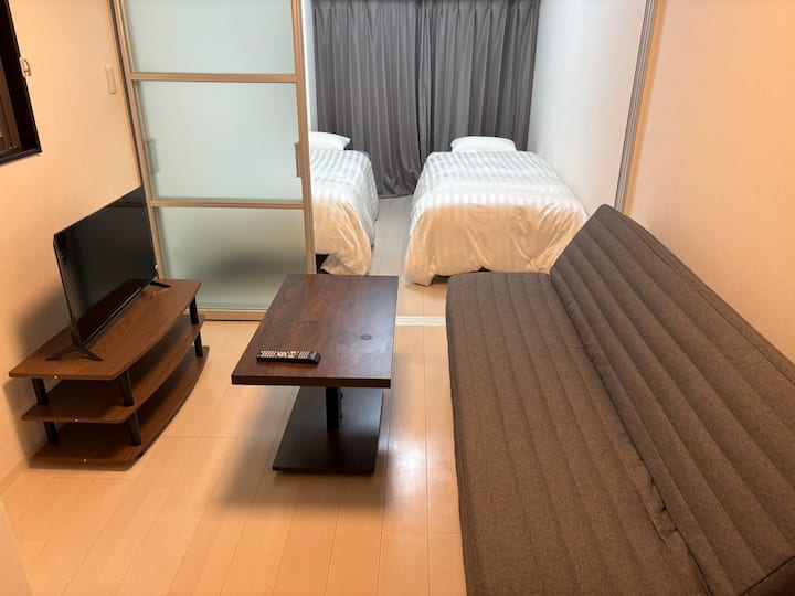 難波：徒歩7分
新世界、通天閣：徒歩2分
Landmark Namba Ebisucho 101号室 - Osaka