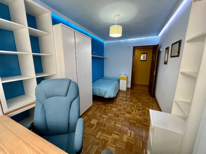 Alquila Habitación Céntrica - Salamanca, España