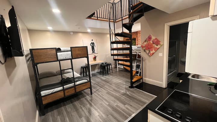 Exclusive Studio 382 | Private Bathroom - Edgewater, NJ