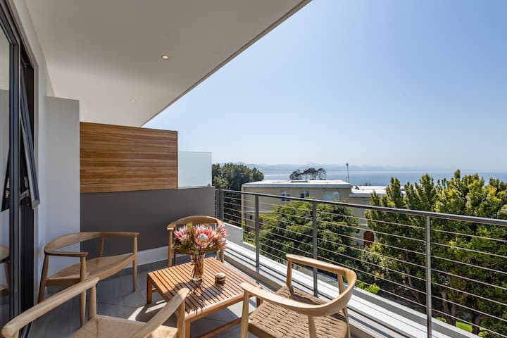 3 Bedroom Luxury Apartment 208 - Plettenberg Bay
