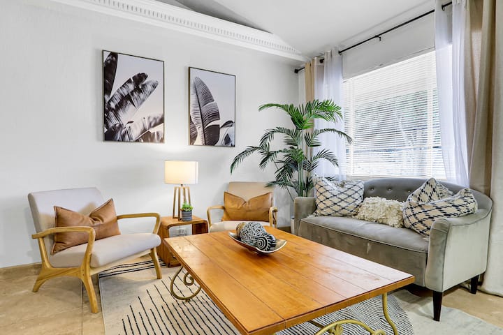 Cozy Central /Airport/hospital/ Fort Bliss - El Paso, TX