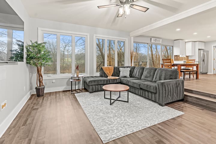 Olentangy Riverfront Escape - Delaware, OH