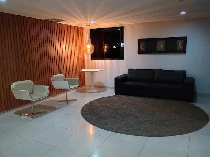 Apartamento 102, Edf Monte Paradiso Na Ponta Verde - Maceió