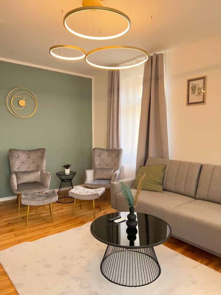 Cruwzo | Exclusive Apartment 8 Persons - 茵格斯達