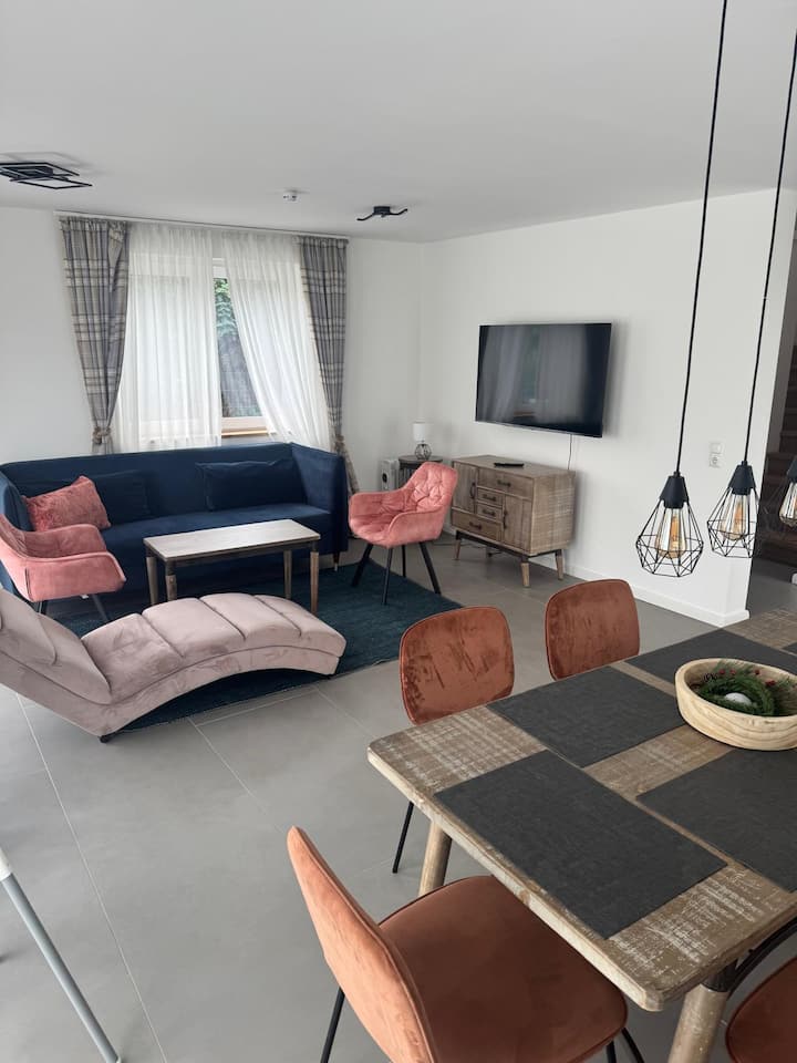 Rose Garden 1 - Doppelhaushälfte Mit Fitnessraum - Bad Vilbel