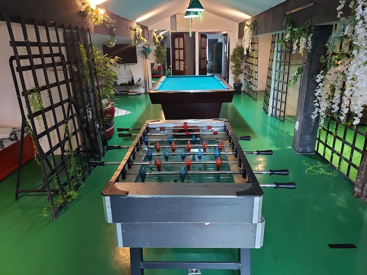 Friends & Play Hub - Belgrade