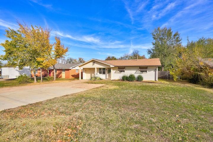 Cozy 2br Home In Central Edmond W/ Office - 에드먼드