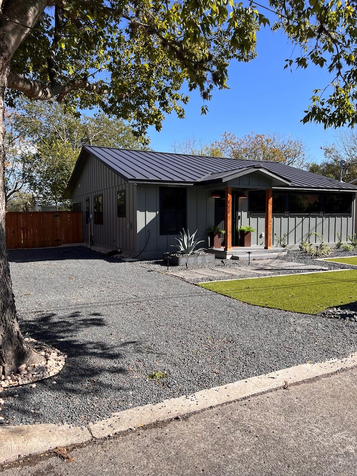 Boerne Bed And Brew - Boerne, TX