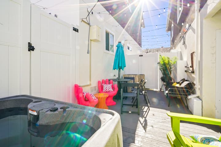 C. Glamorous Noho Pad Near Universal & Hollywood - Los Ángeles, CA