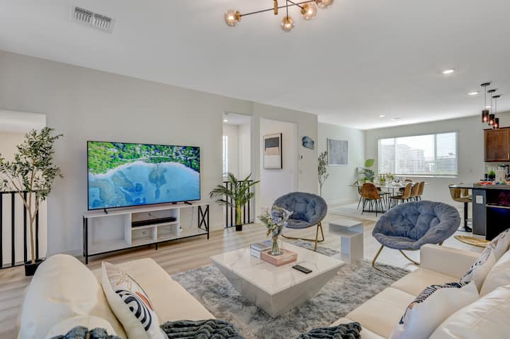Brand New Modern & Luxe 5br House Minutes To Strip - Las Vegas, NV