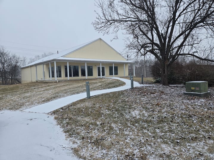 Spooky Nook House - Grandview Vineyard, Mount Joy