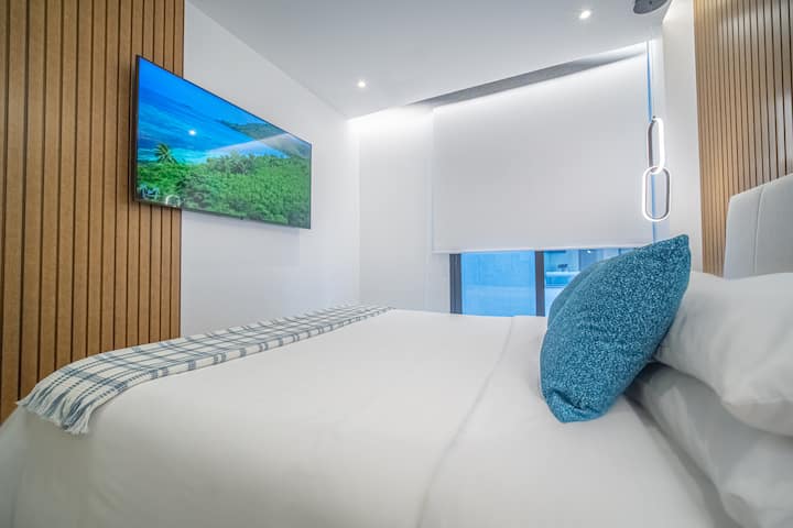 Moderno Estudio Cerca Parque La Carolina - Quito