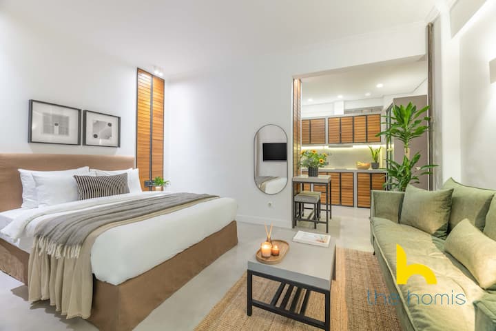 Contemporary Studio Hideaway Near Acropolis! - Athens