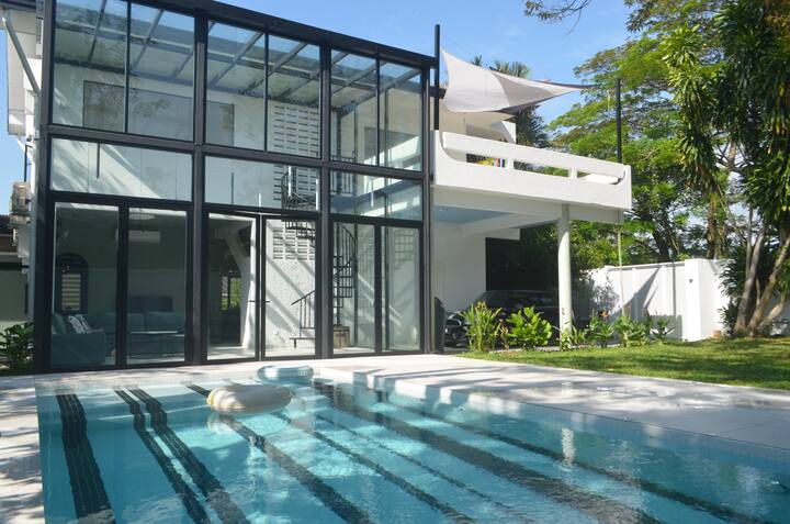 Pool Villa Clara Mutiara - Seremban