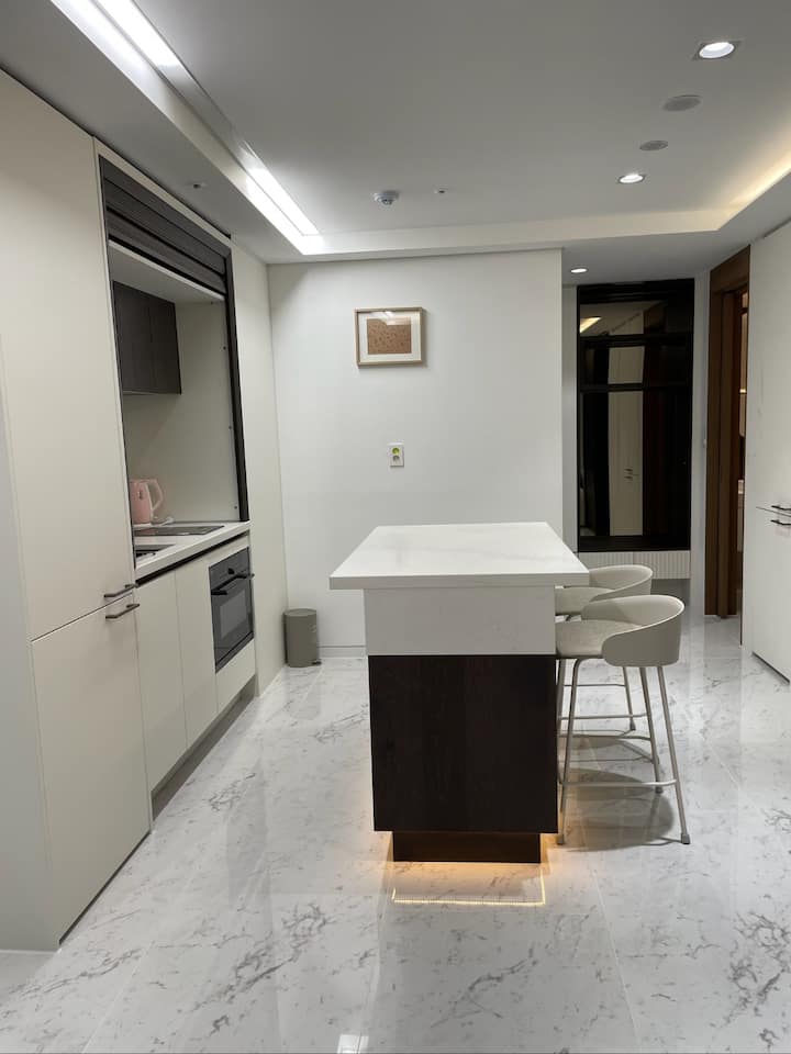 6th Seochogangnam Fully-loaded Highend Residence - Seoul