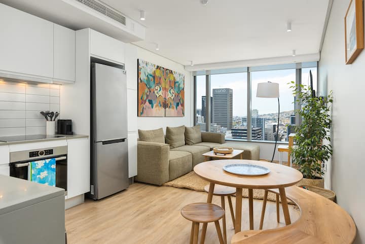Modern Cape Town Studio | Mountain & City Views - Cape Town