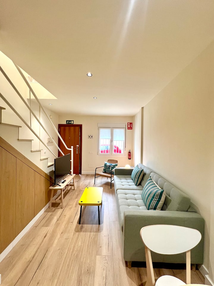 Pedregalejo Ii & Cozy House By Ele Apartments - Málaga