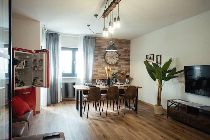 The Brick 194, 7 Posti Letto - Udine