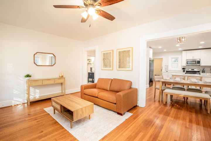 Close To Winston Hospitals;game Room & Hot Tub! - Winston-Salem, NC