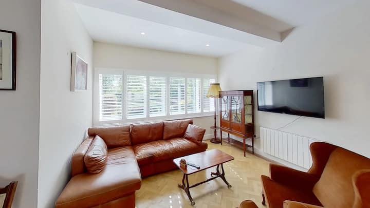 6 Bedroom House, Adare Village - Limerick