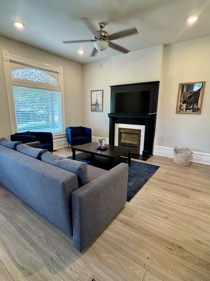 Chic Vintage Home-city Park/rino - Denver