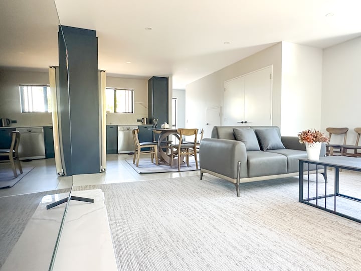Brand New 3br Home Opposite To Uc - Christchurch