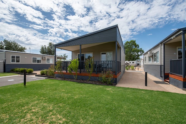 Standard Cabins - Waikerie