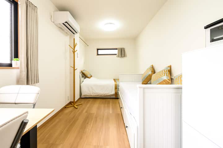 Gakaku1階-関西空港直通/新今宮駅徒歩5分/最大6人/ベッド4台/ - Osaka