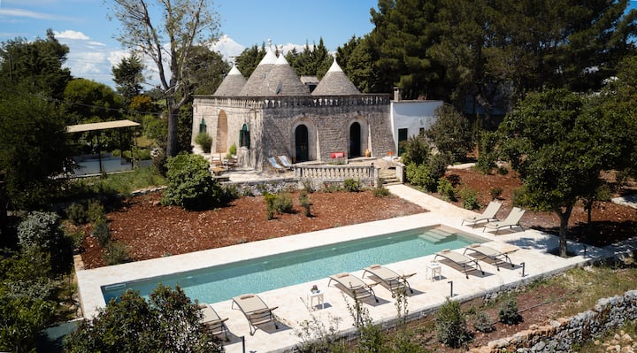 Historic Trulli With Panoramic Pool & Sea View - Fasano