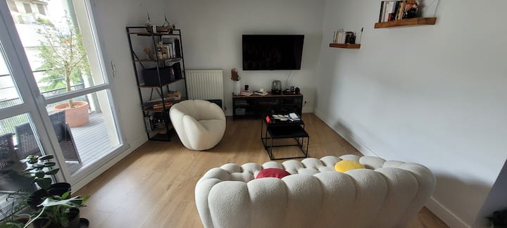 Appartement Cozy Proche Part-dieu+garage Box Fermé - Bron