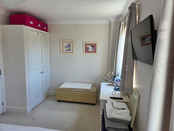 New 6ft Super King Bed For Great Sleep!sov Harbour - Eastbourne