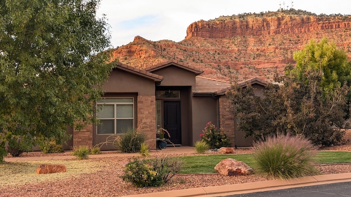 Coral Cliff View - Kanab, UT