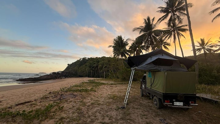 Off-grid-explorers - Stylish 4x4 Campers! - エル・ニド