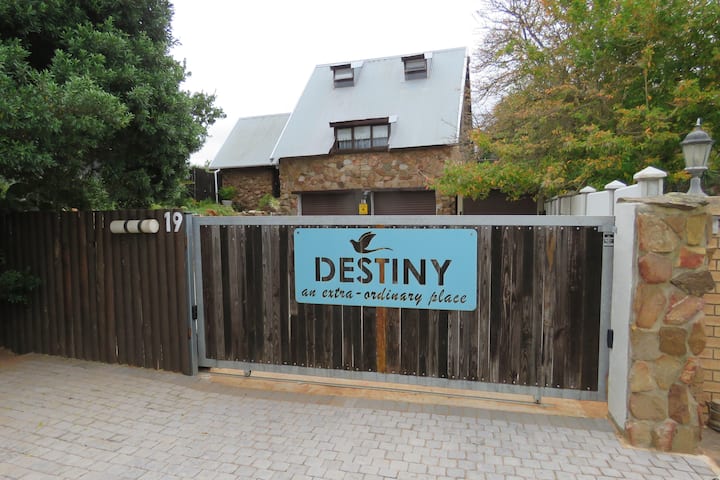 Destiny@jbay - Jeffreys Bay