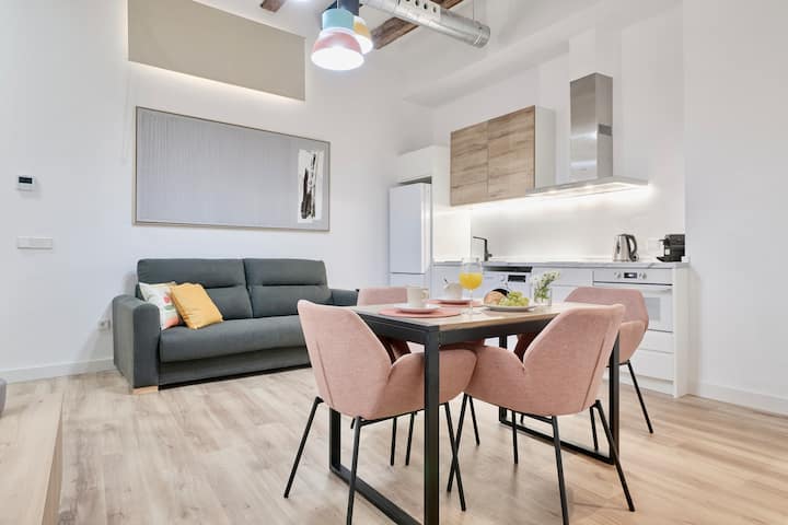 High Ceilings Flat In Ciutat Vella Torres De Quart - Valencia