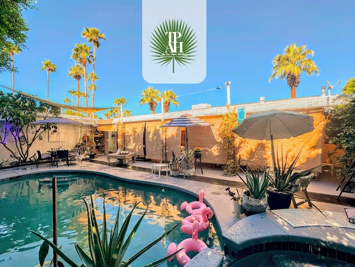 The Twin Palms Art House, Vibrant Oasis, Nr D'town - Palm Springs, CA