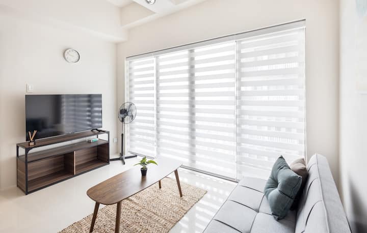 Spacious And Cozy 2 Bedroom With Balcony - Iloilo City