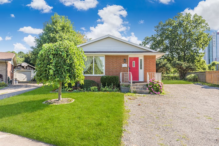 3br Family Retreat W/bbq | 3 Mins To Falls/casino - Niagara Falls