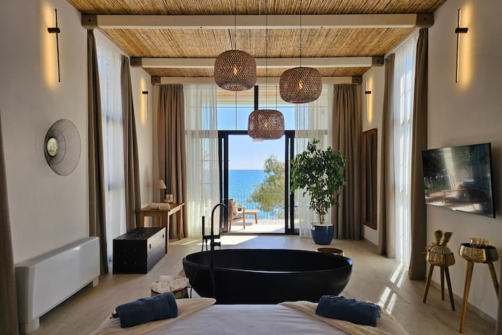 Seisensi - Luxury Beach Villa - Montenegro