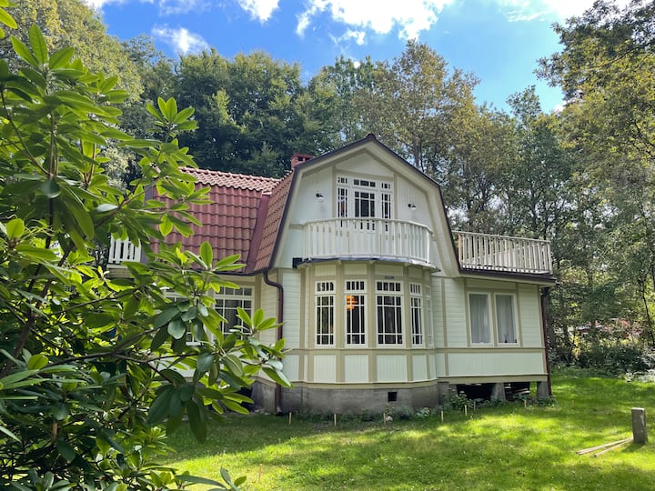 Strandvillan, Ystad Sandskog - Ystad