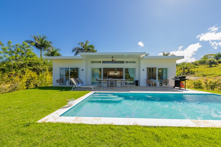 Tropical Villa Spacious Pool & Greenery Near Sosua - Sosúa