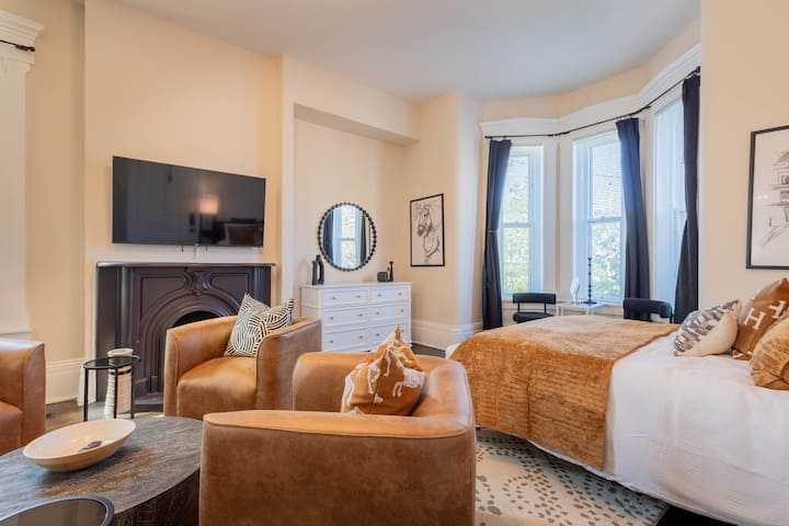 Stylish Downtown Apt In Historic Bldg | Walk2rupp - Lexington, KY