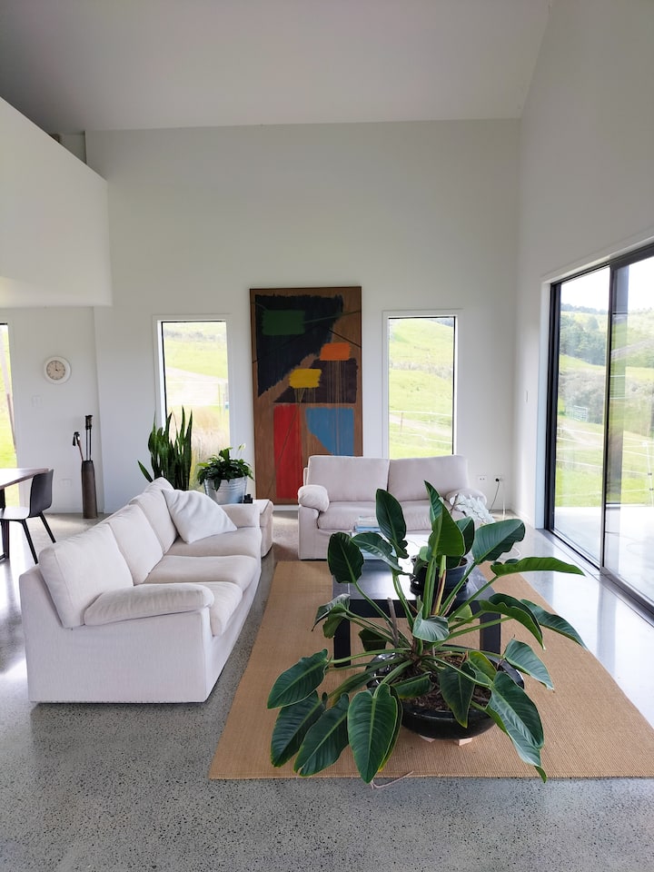 Modern Barn Retreat-ground Floor-waterfront Access - Maungaturoto