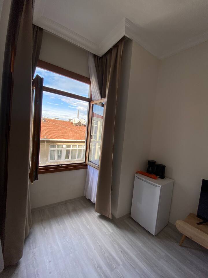 Kadıköy Merkezde Rahat 4 Oda - Kartal
