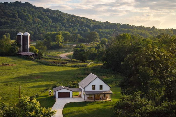 River Access, Mountain View, Game Rm/pet Friendly! - Rock Island State Park, Rock Island